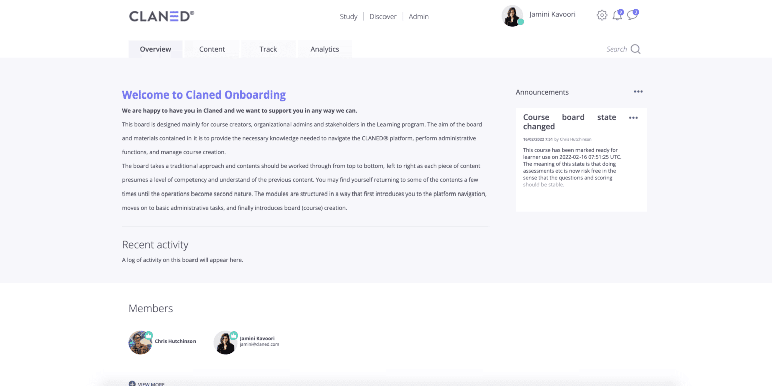 What is Customer Training? (How To Facilitate and Launch It)